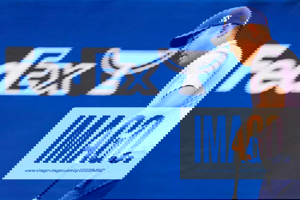 : Byeong Hun An after hitting a birdie on the eighteenth green during ...