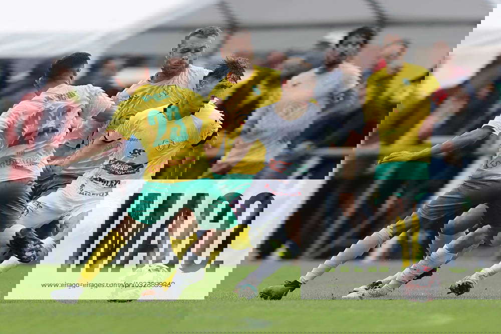 Daniel Pantschenko Petingen 6 in duel with Karim Koriche Schifflingen ...