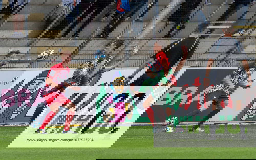 Goal to 0 1 by Marvin Senger MSV Duisburg, 04 No chance for goalkeeper ...