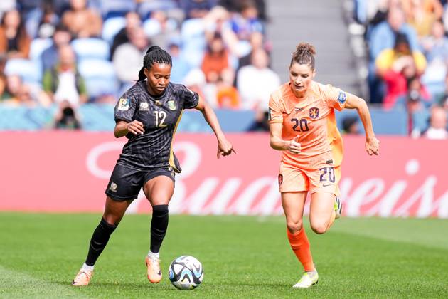 Sydney, Australia, August 6th 2023: Jermaine Seoposenwe controls the ...