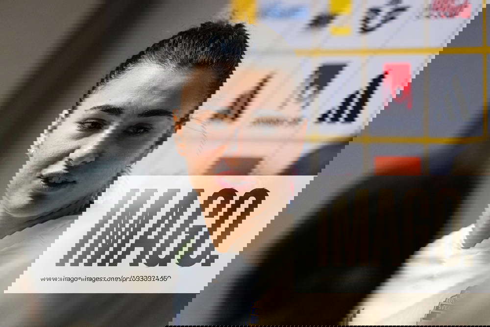 230809 Goalkeeper Zecira Musovic of the Swedish women s national ...