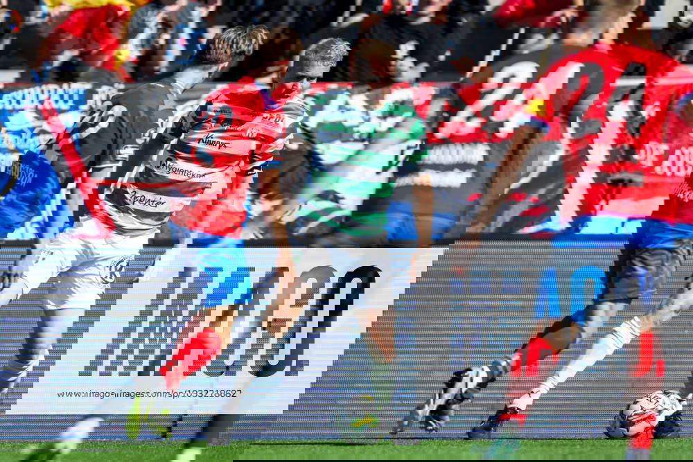 230813 Västeras SKs Simon Johansson against Helsingborgs Simon ...