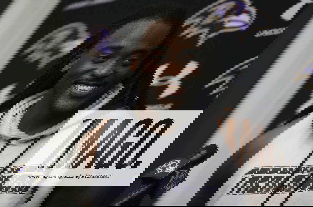 : Former Baltimore Ravens and Seattle Seahawks running back ALEX ...