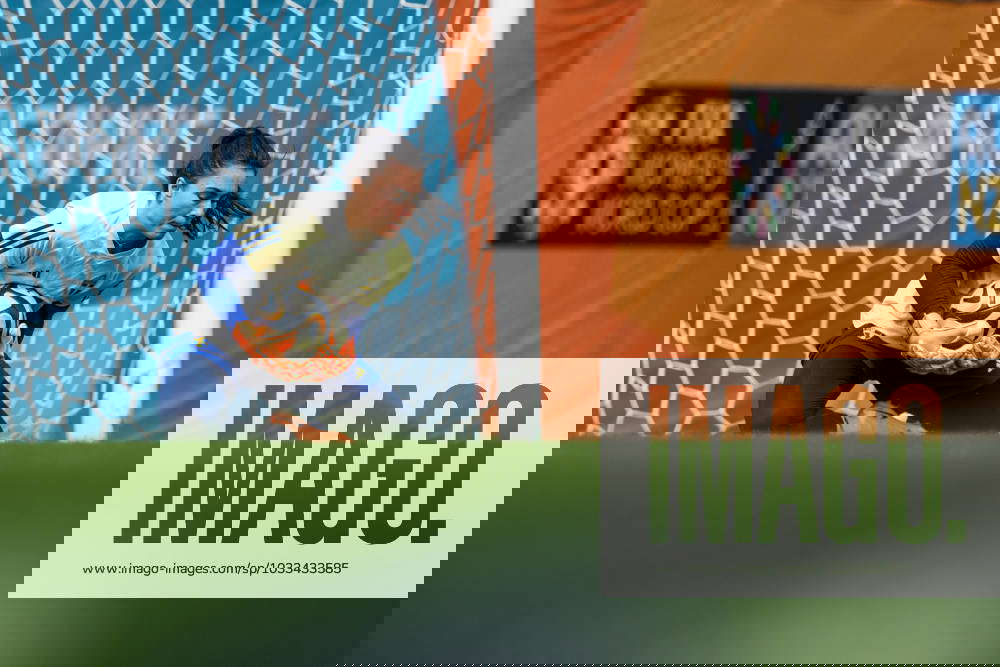 230817 Goalkeeper Zecira Musovic of the Swedish women s national soccer ...