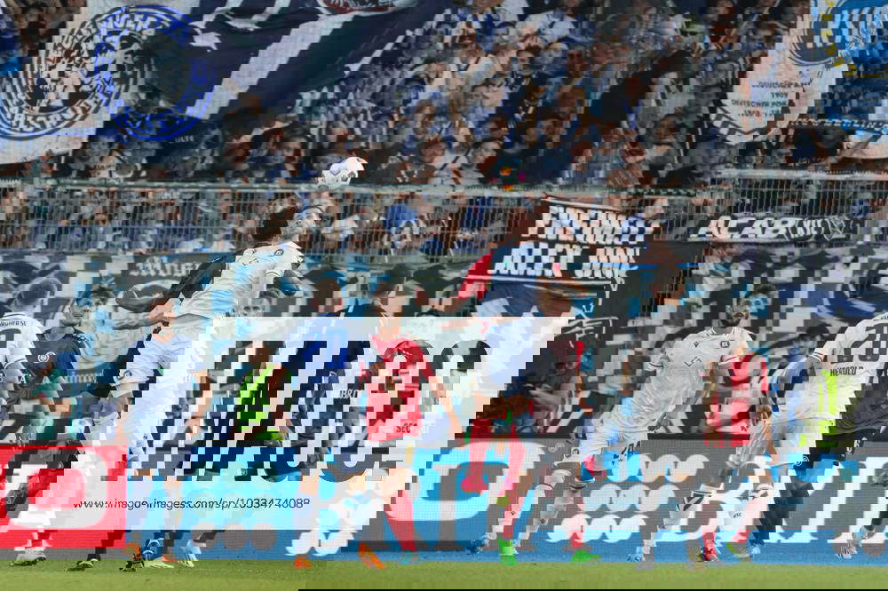 David Herold Karlsruher SC, 20 , Leon Jensen Karlsruher SC, 6 , Gino ...