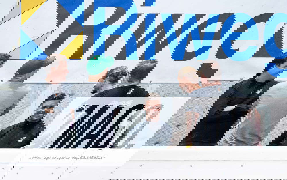 230819 Rögles physician AndrÃ Lennartsson, physiotherapist Sven ...