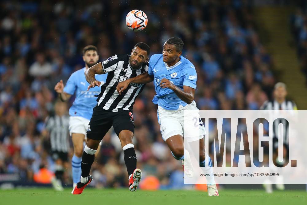 MANCHESTER, ENGLAND - AUGUST 19: Callum Wilson of Newcastle United and ...
