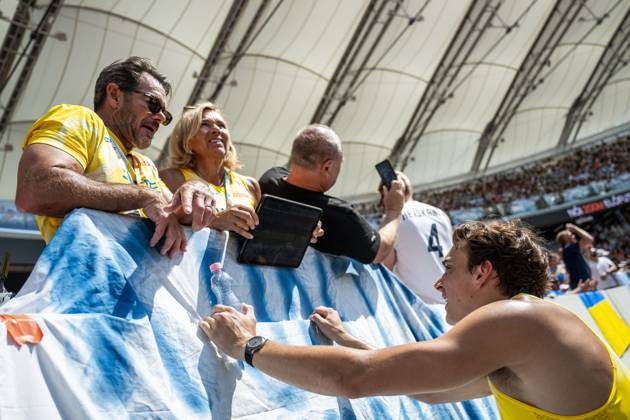 Greg Duplantis, father, Helena Duplantis, mother and coach, and Armand ...