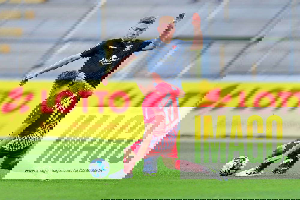 v li Pascal Fallmann Freiburg, 17 Mathias Fetsch Unterhaching, 11 in ...