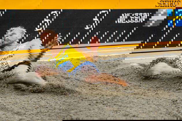 Marcus Nilsson of Sweden competes in men?s decathlon discus throw ...