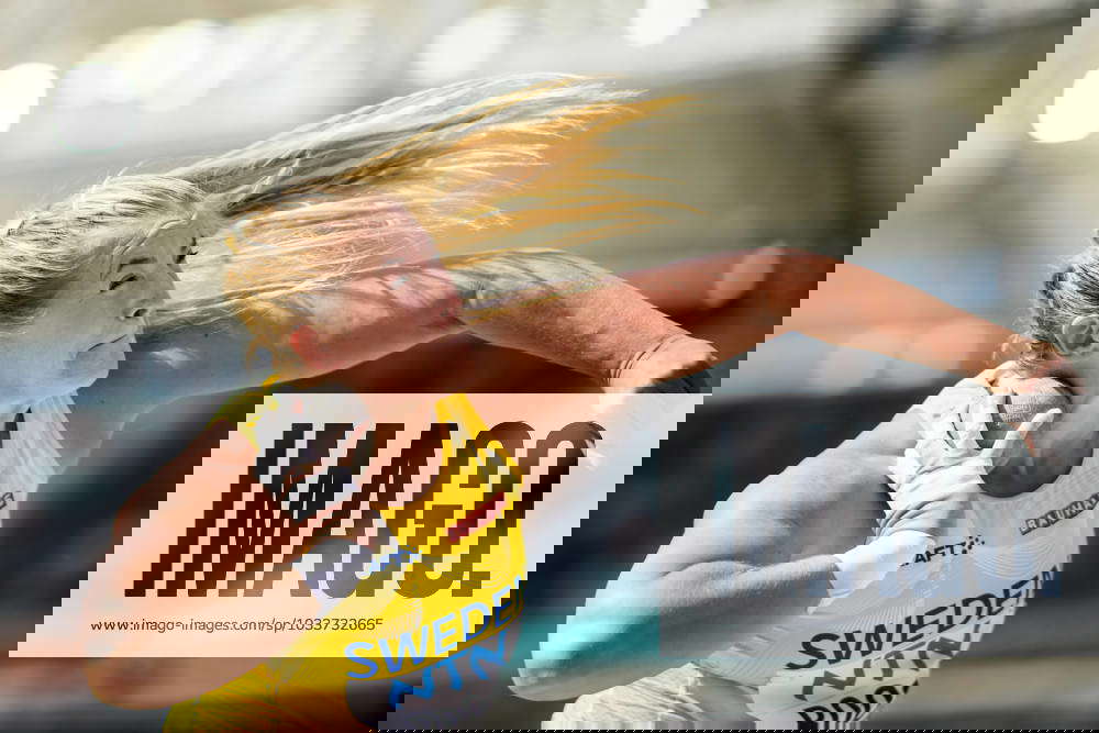 230826 Fanny Roos of Sweden competes in women?s shot put qualification ...