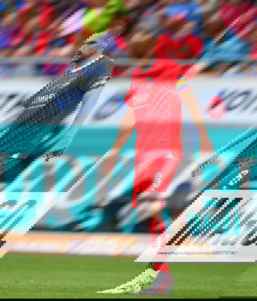 Patrick Mainka 1 FC Heidenheim, 6 in the first half, GER, 1 FC ...