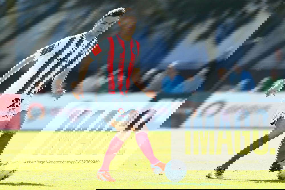 AUSTRALIA CUP CITY PHOENIX, Curtis Good of Melbourne City controls the ...