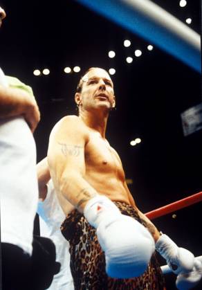 Boxing in Japan Uppa Bandphoto - American actor Mickey Rourke seen here ...