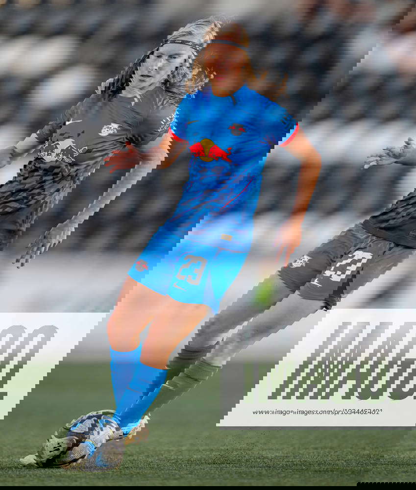 Leipzigs Kyra Spitzner Football DFB Womens Cup, 2nd Round FSV ...