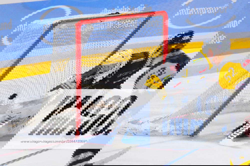 Daniel Blankenburg 25, EA Schongau can not prevent the goal, EHC ...