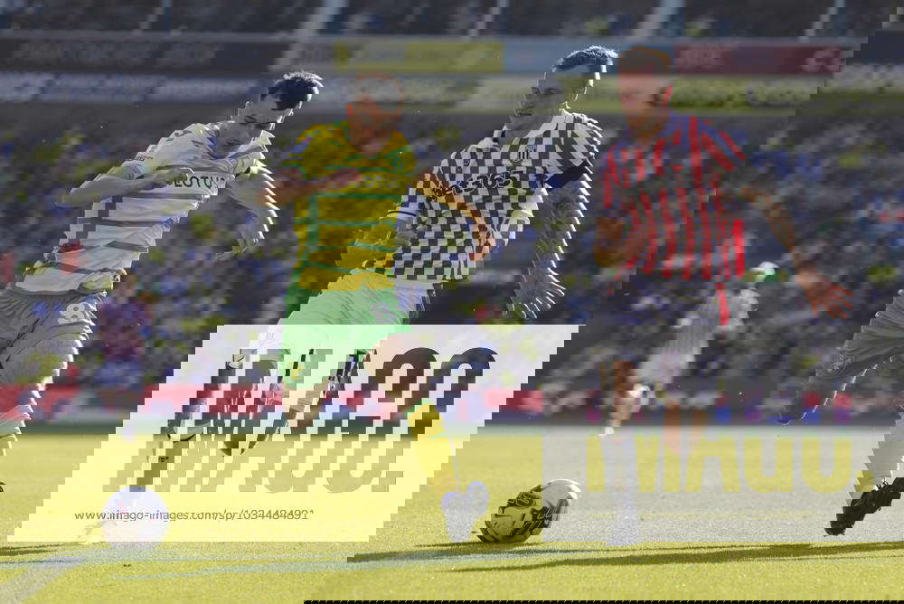 Norwich City v Stoke City Sky Bet Championship Liam Gibbs of Norwich ...