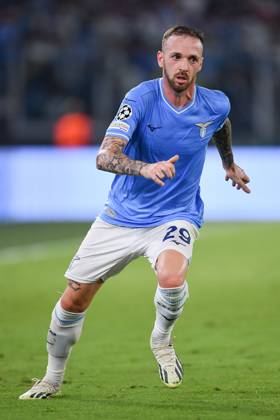 Manuel Lazzari of SS LAZIO in action during the UEFA Europa League group E match between Lazio Roma