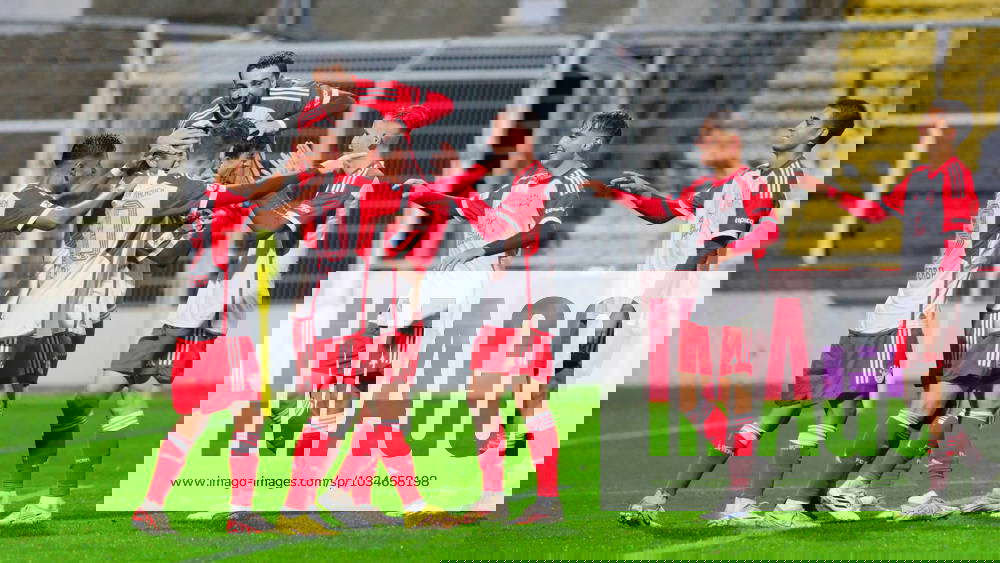 Team FC Bayern München II , Dion Berisha 11, FC Bayern München II ...