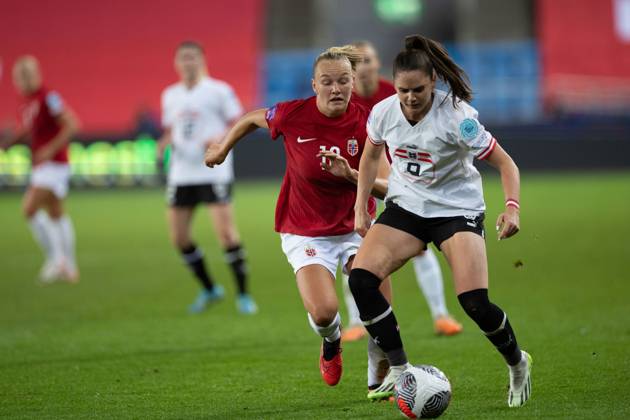 Oslo, Norway, September 22nd 2023: Frida Maanum and Celina Degen battle ...