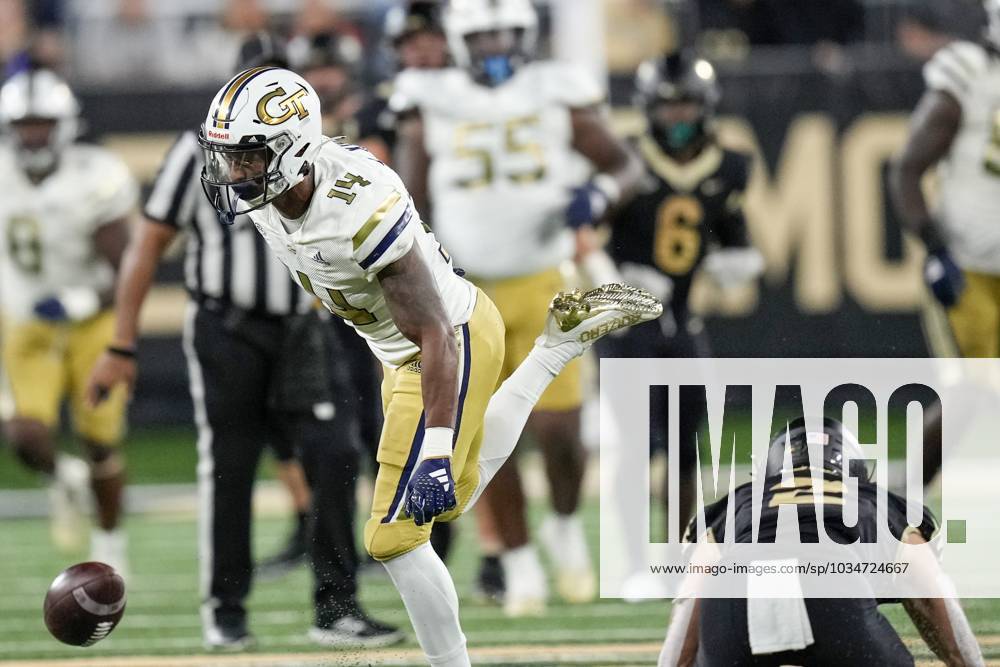 NCAA, College League, USA Football: Georgia Tech at Wake Forest Sep 23 ...