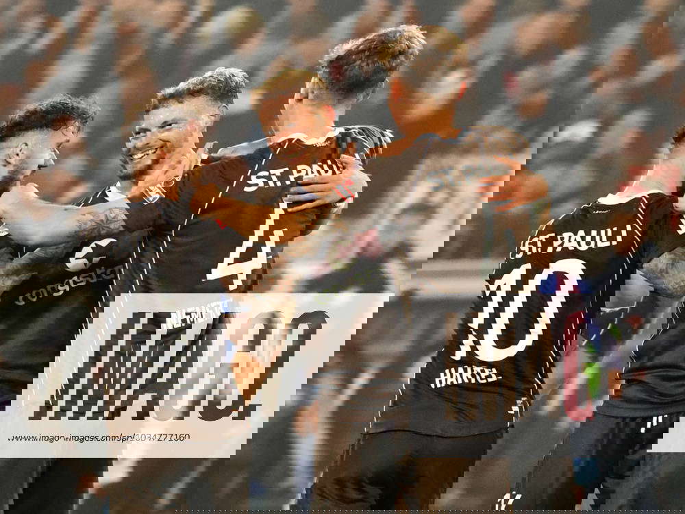 St Pauli wins 3 1 against Schalke 04 David Nemeth FC St Pauli 04 ...