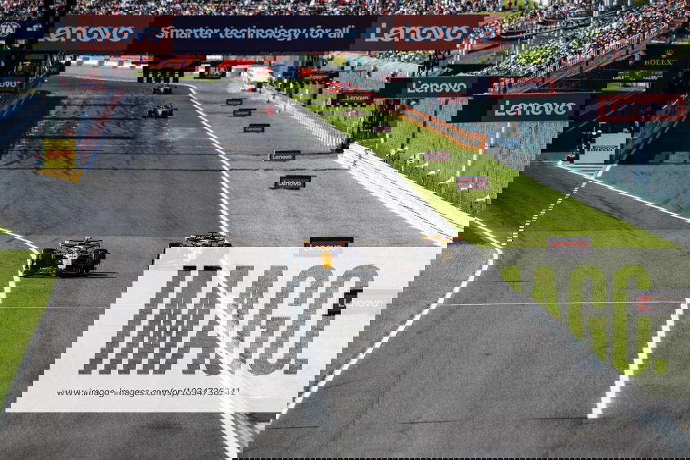 4 Lando Norris GBR, McLaren F1 Team , 81 Oscar Piastri AUS, McLaren F1 ...