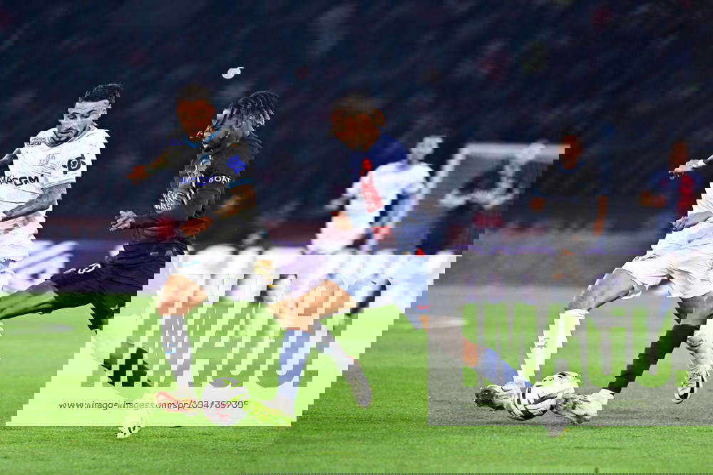 Bradley Barcola ( 29 - PSG ) - Jonathan CLAUSS ( 7 - Olympique ...