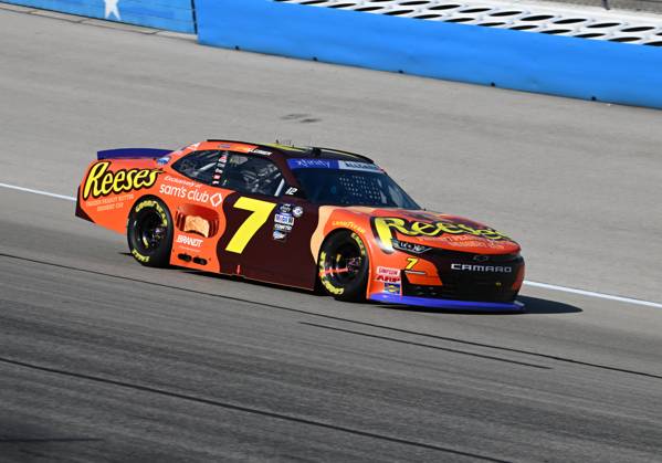 FORT WORTH, TX - SEPTEMBER 23: Justin Allgaier and Cole Custer race ...