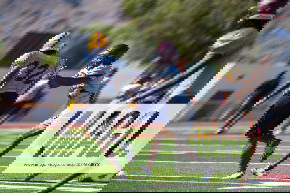 Syndication: Arizona Republic Rylon Dillard-Allen, No. 4, is focused at ...