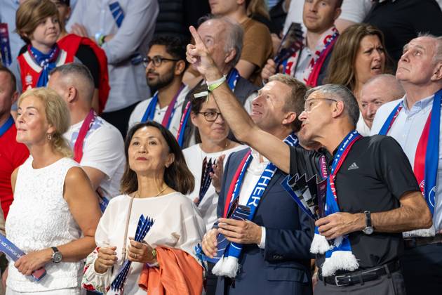 Kaori and Oliver Zipse Chairman of the Board of BMW AG, FC Bayern ...
