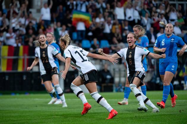 Giulia Gwinn Germany, 15 , Sydney Lohmann Germany, 08 , Jule Brand ...