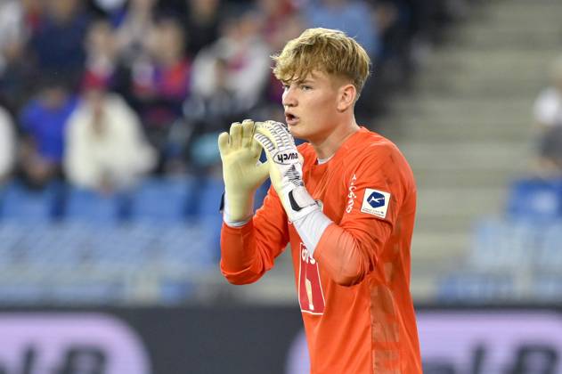 Goalkeeper Pascal Loretz, FCL, FC Basel FC Luzern, Super League, Football