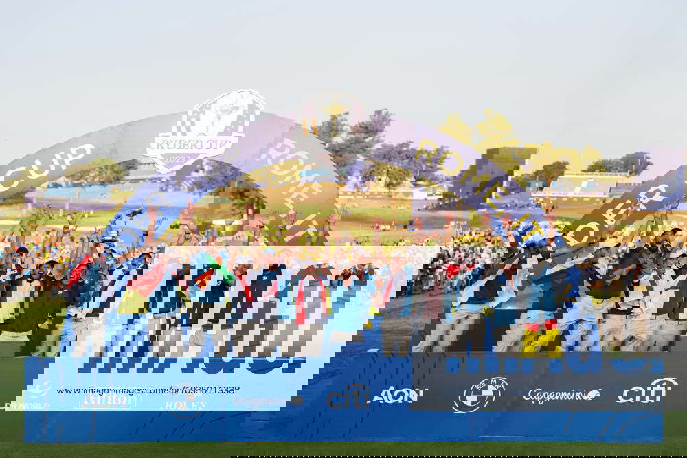 231001 Team Europe celebrates during day three of the Ryder Cup on ...