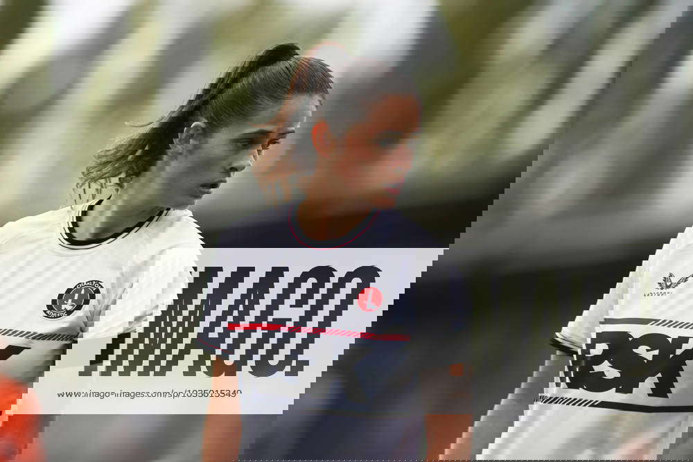 London, October 1 2023: Freya Godfrey (14 Charlton Athletic) during the ...