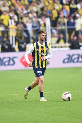 Ismail Yuksek of Fenerbahce SK during Turkish Super League match ...