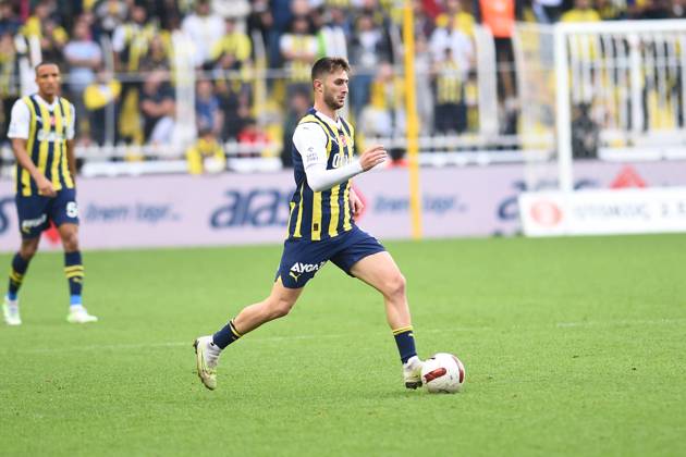 Ismail Yuksek of Fenerbahce SK during Turkish Super League match ...