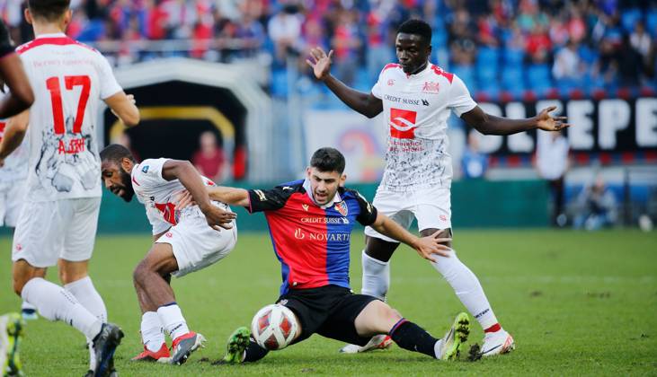 FC Basel Lausanne Ouchy Yusuf Demir vs Mohamed Abdallah and Emmanuel ...
