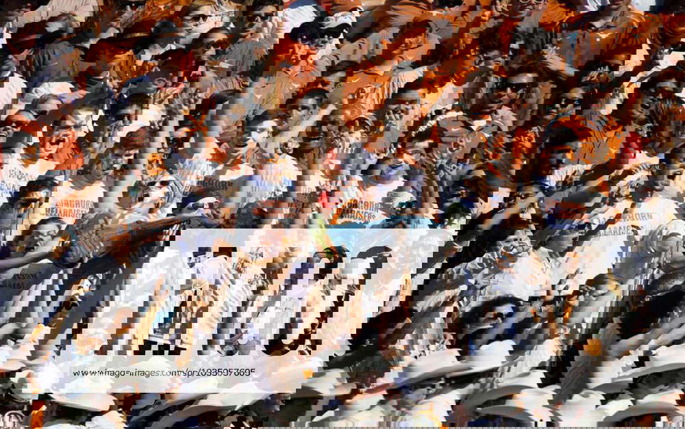 Syndication: Austin American-Statesman Texas Longhorns fans celebrate ...