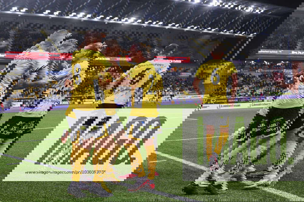 BORAS 20231002 Cheering after Elfsborgs Jeppe Moldrup Okkels scored 2-1 during s allsvenskan