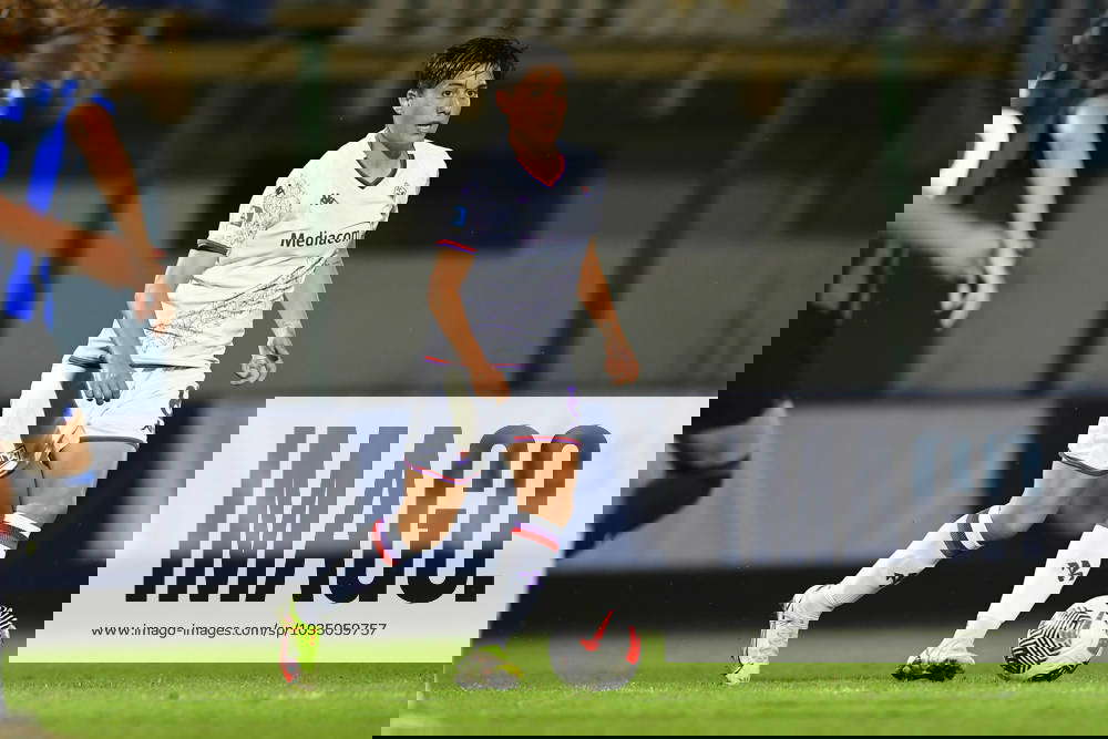 Alice Parisi in action during FC Internazionale Women vs ACF Fiorentina ...