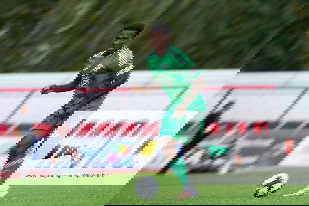 Raphael Akoto FC 08 Homburg, 05 on the ball, GER, TSG Balingen football ...