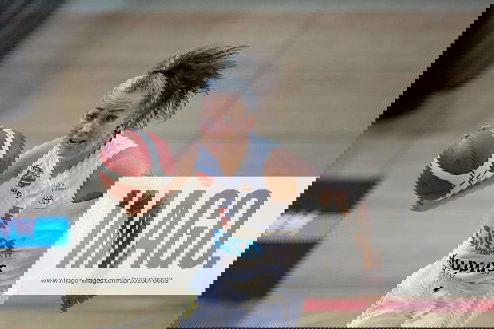 Joyce Cousseins Smith Lions, 5 , Gisa Lions MBC Orthomol WINGS ...