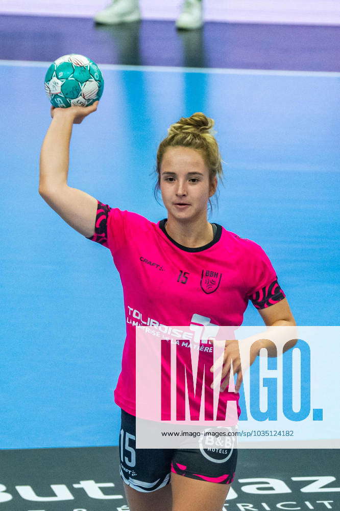 Juliette Faure (Brest Handball) HANDBALL : Paris 92 vs Brest Handball ...