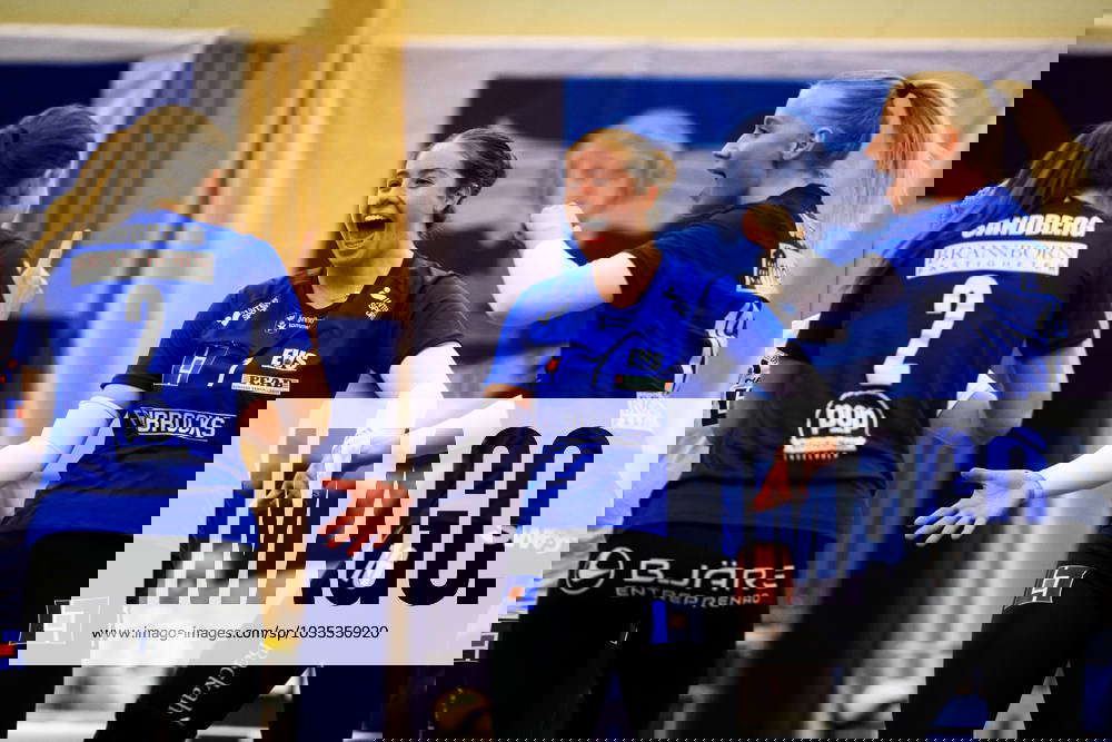 Engelholms Haylee Nelson cheers during the volleyball match in the ...