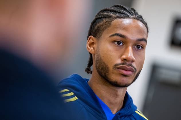 STOCKHOLM 20231010 Jens Cajuste as the national football team trained ...