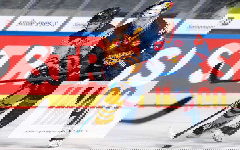 Oliver Suni 29 Lukko Rauma , Ryan Mckiernan 58 EHC Red Bull Muenchen in ...