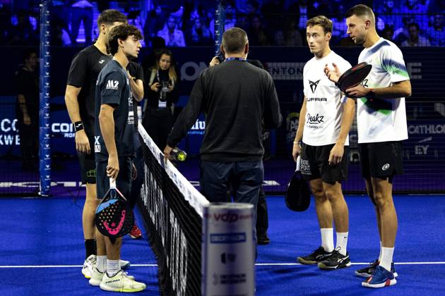 AMSTERDAM - Bram Meijer and Sten Richters in action during their World ...