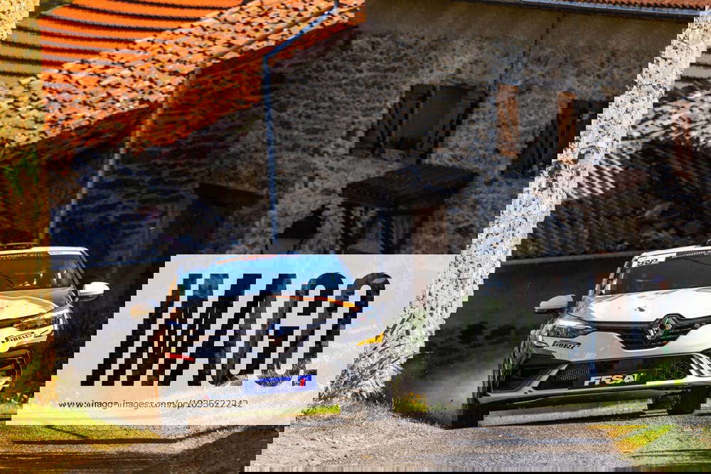 98 MONNIN Christophe, CHOUDEY Marc-Emilien, Renault CLIO Rally5, action ...