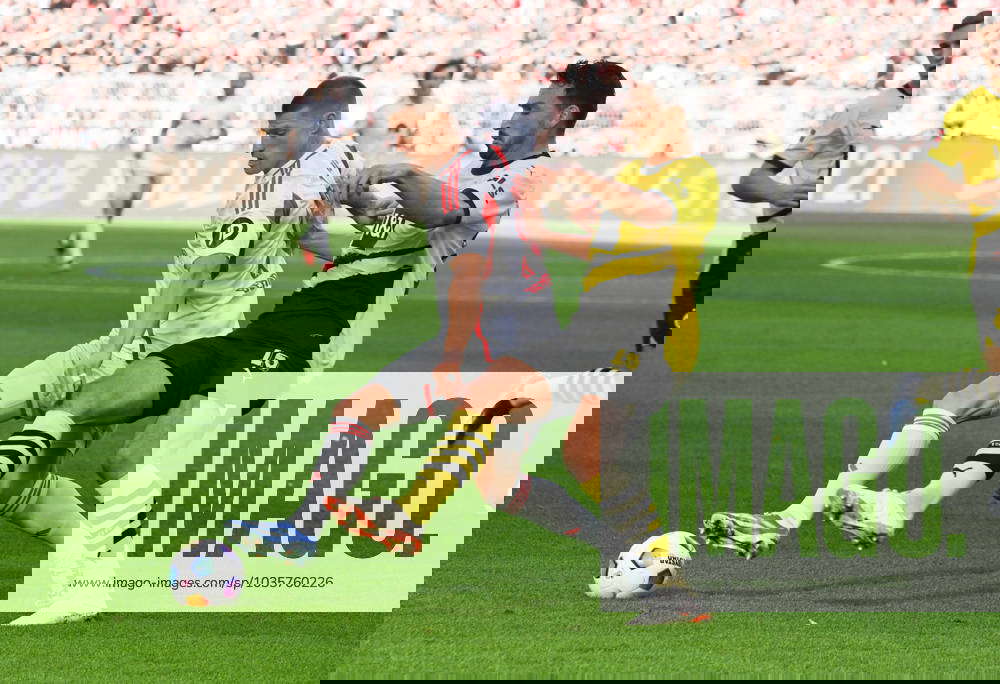 Kevin Behrens Union Berlin, Mats Hummels Borussia Dortmund, v li 07 10 ...